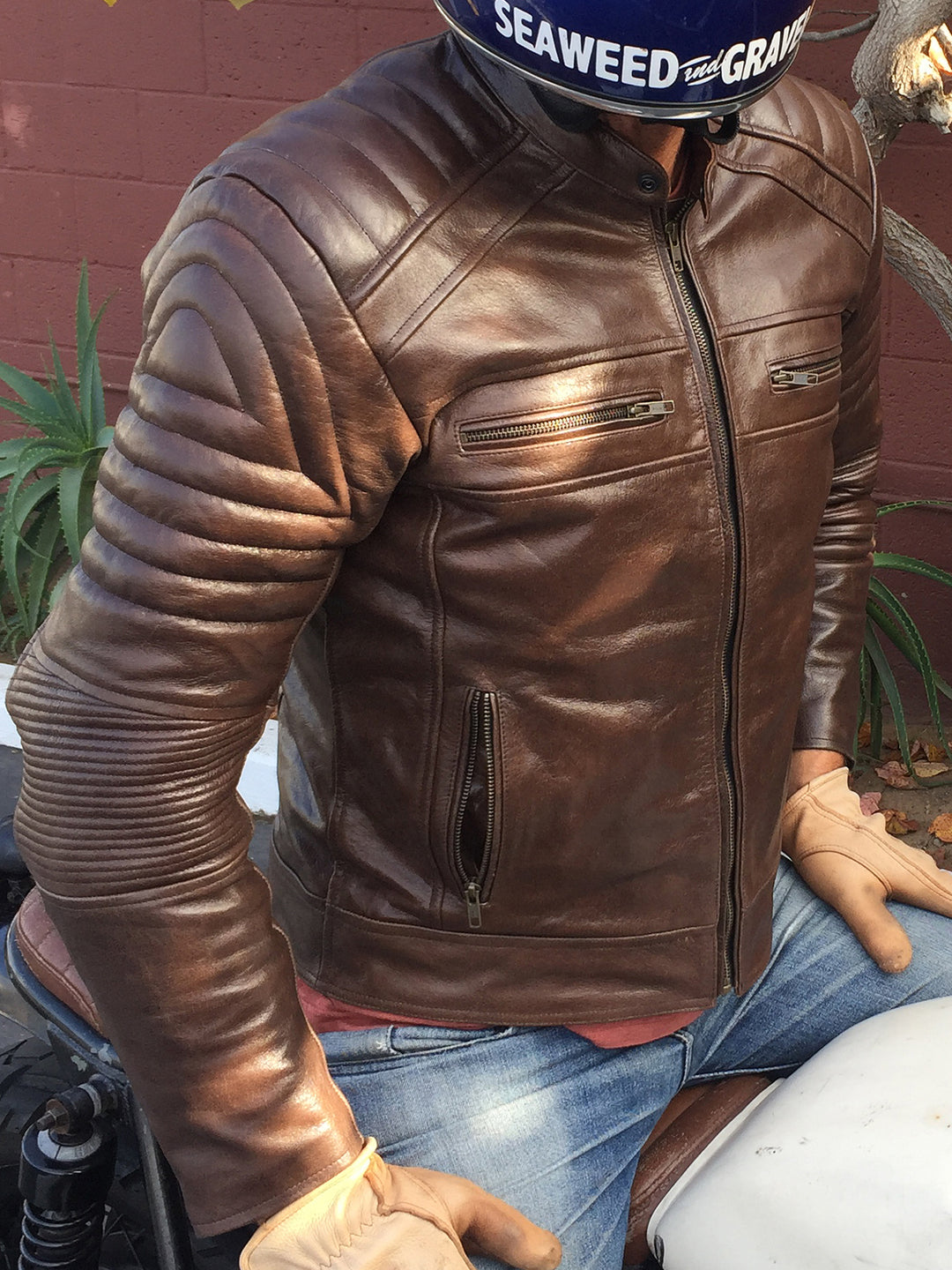 Moto Related – Seaweed & Gravel